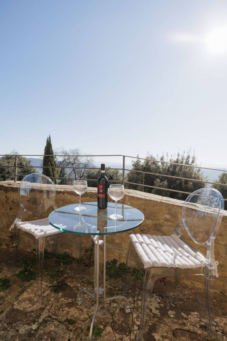 100 M² Appartement ∙ 2 Slaapkamers ∙ 4 Gasten - Cortona