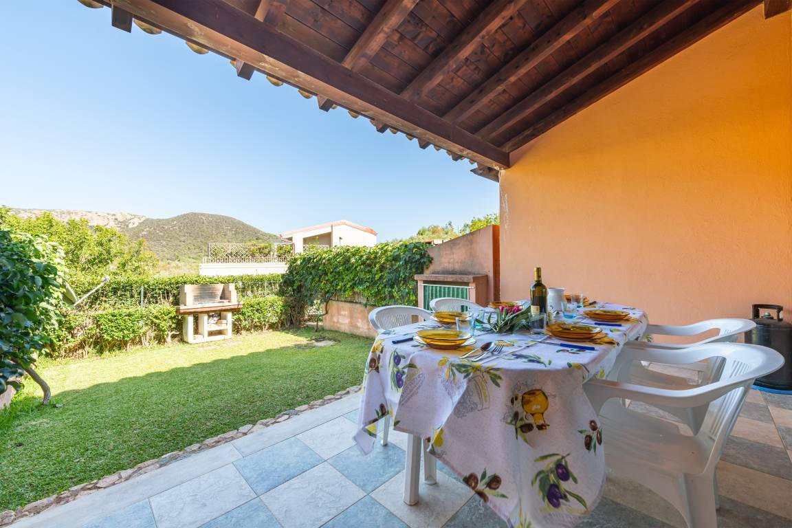 100 M² Appartamento Vacanza ∙ 3 Camere Da Letto ∙ 6 Ospiti - Domus De Maria