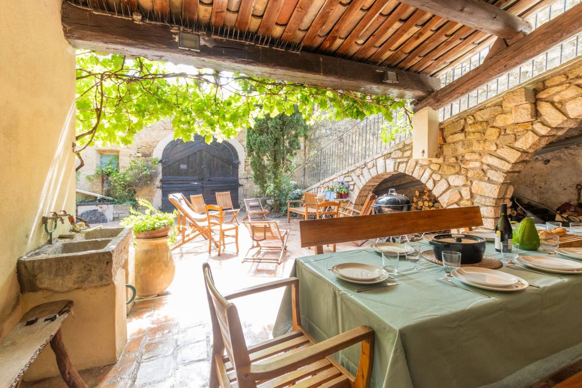 200 M² Villa ∙ 5 Chambres ∙ 12 Personnes - Ruoms