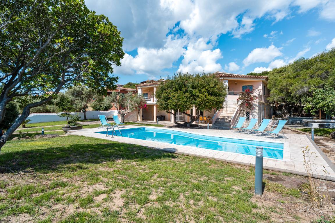 120 M² Apartment ∙ 3 Bedrooms ∙ 8 Guests - Sardinia