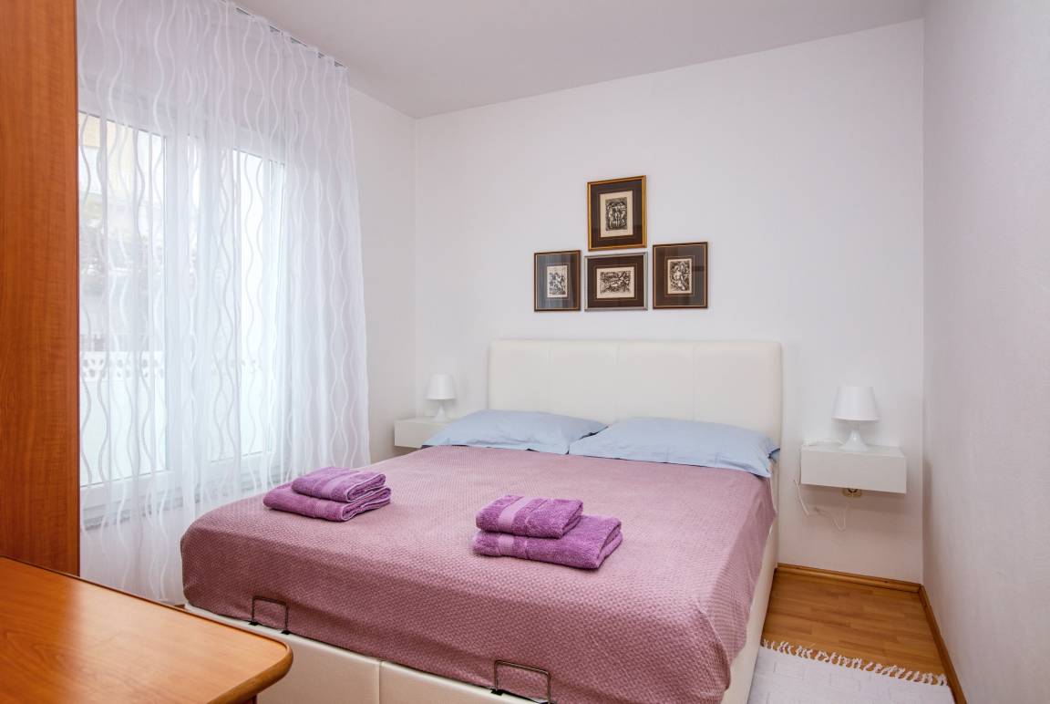 36 M² Apartment ∙ 1 Bedroom ∙ 4 Guests - Tisno