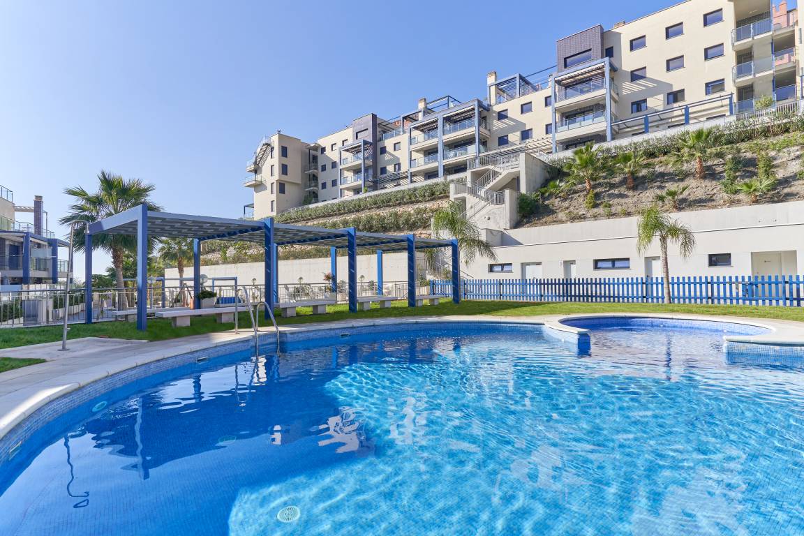 100 M² Apartamento ∙ 3 Habitaciones ∙ 5 Huéspedes - Salobreña