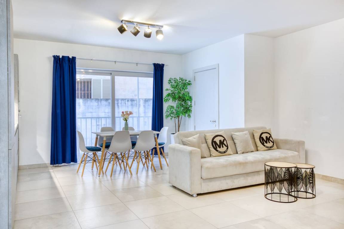 90 M² Apartment ∙ 2 Bedrooms ∙ 5 Guests - Malta