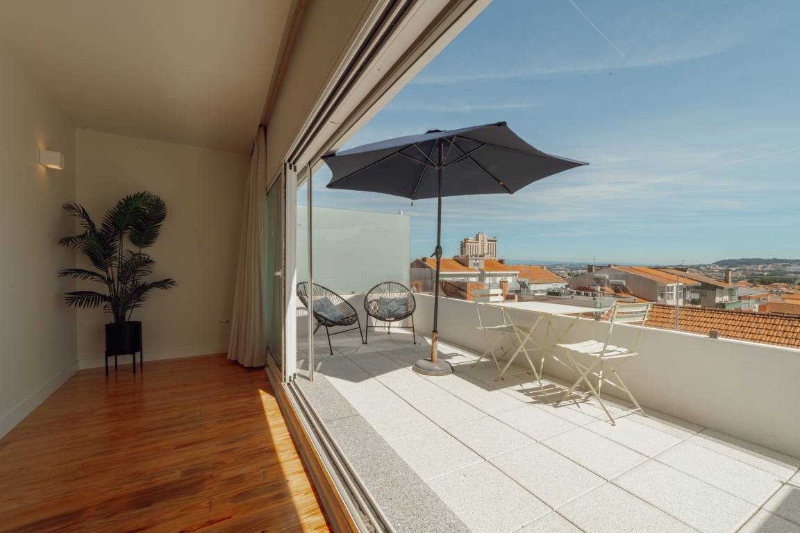 55 M² Apartamento ∙ 1 Quarto ∙ 4 Hóspedes - Porto