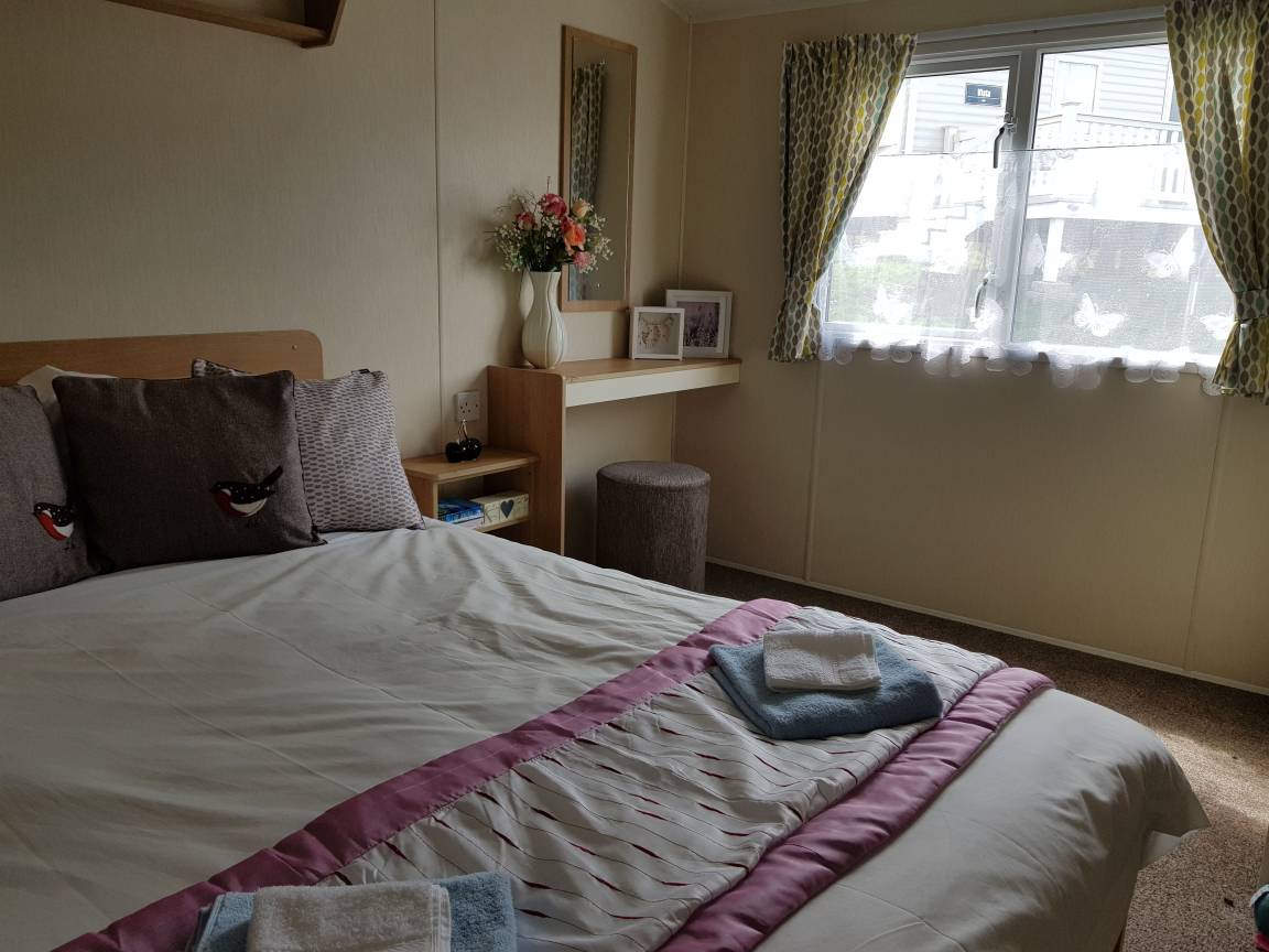 40 M² Cabin ∙ 2 Bedrooms ∙ 6 Guests - Paignton
