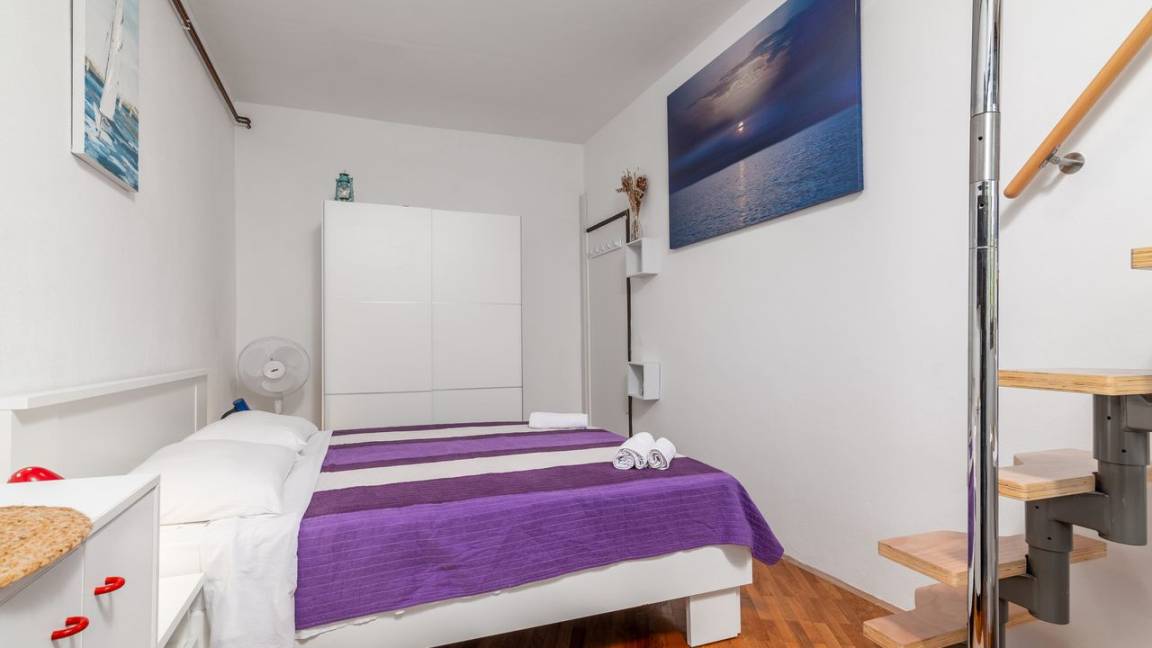 23 M² Hotel ∙ 1 Bedroom ∙ 2 Guests - Poreč