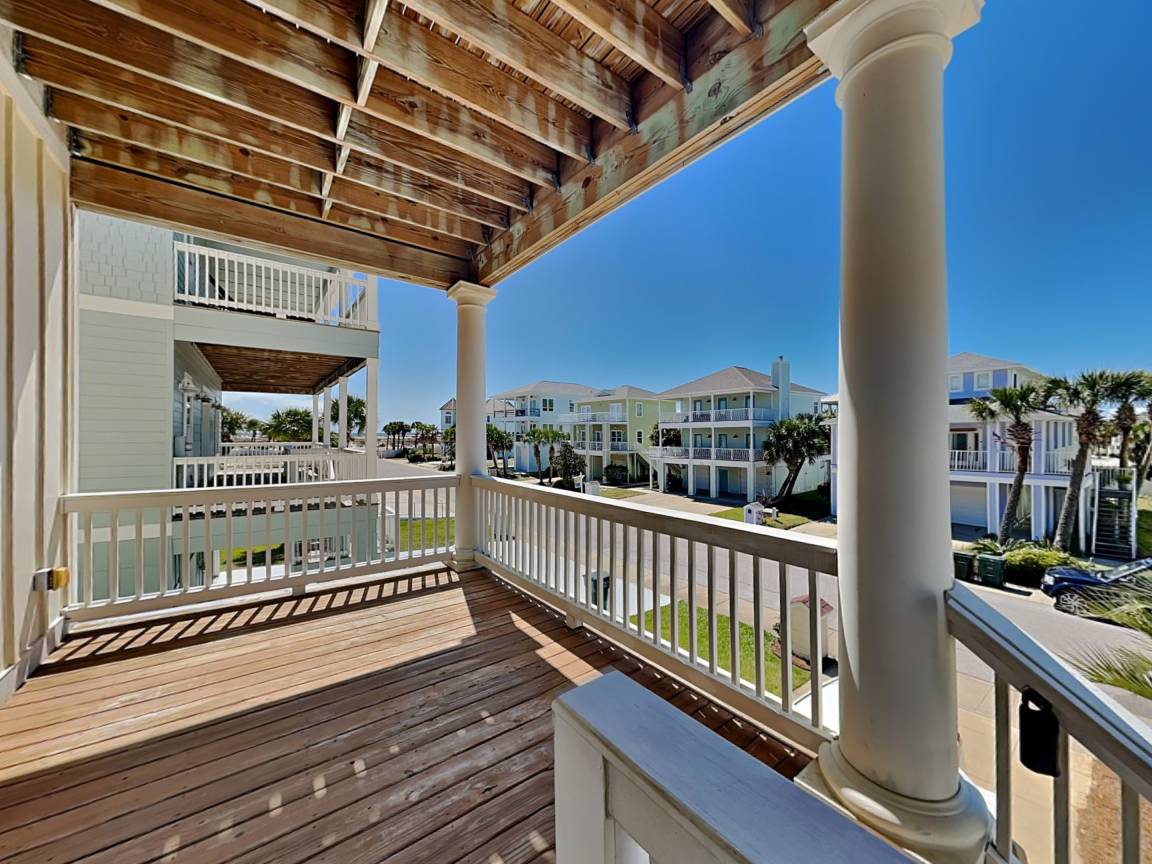 261 M² House ∙ 4 Bedrooms ∙ 10 Guests - Pensacola Beach, FL