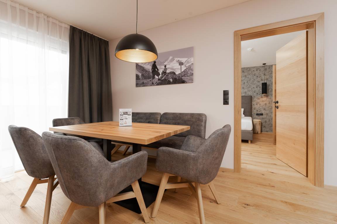 88 M² Appartement ∙ 2 Slaapkamers ∙ 6 Gasten - Sölden