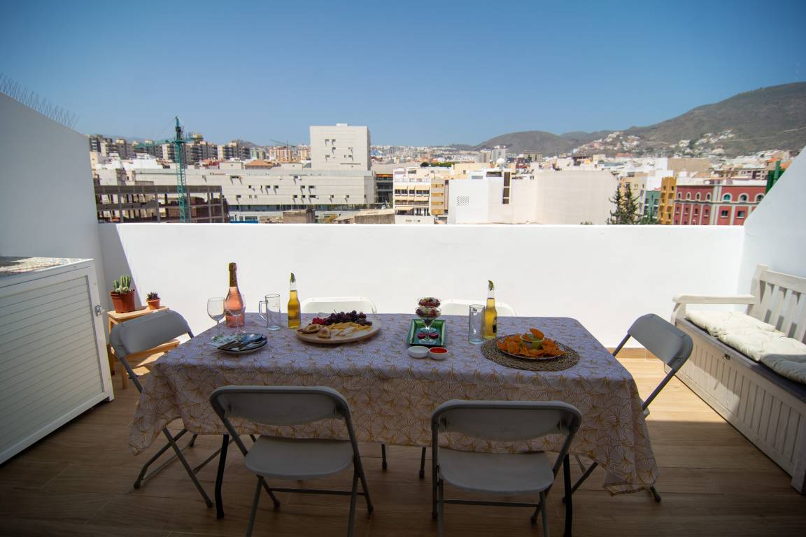80 M² Apartment ∙ 2 Bedrooms ∙ 4 Guests - Santa Cruz de Tenerife