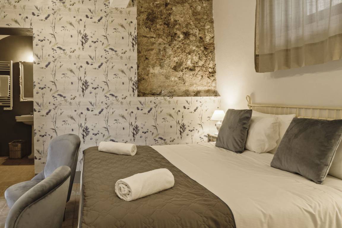 50 M² Hotel ∙ 1 Bedroom ∙ 4 Guests - Castiglione del Lago