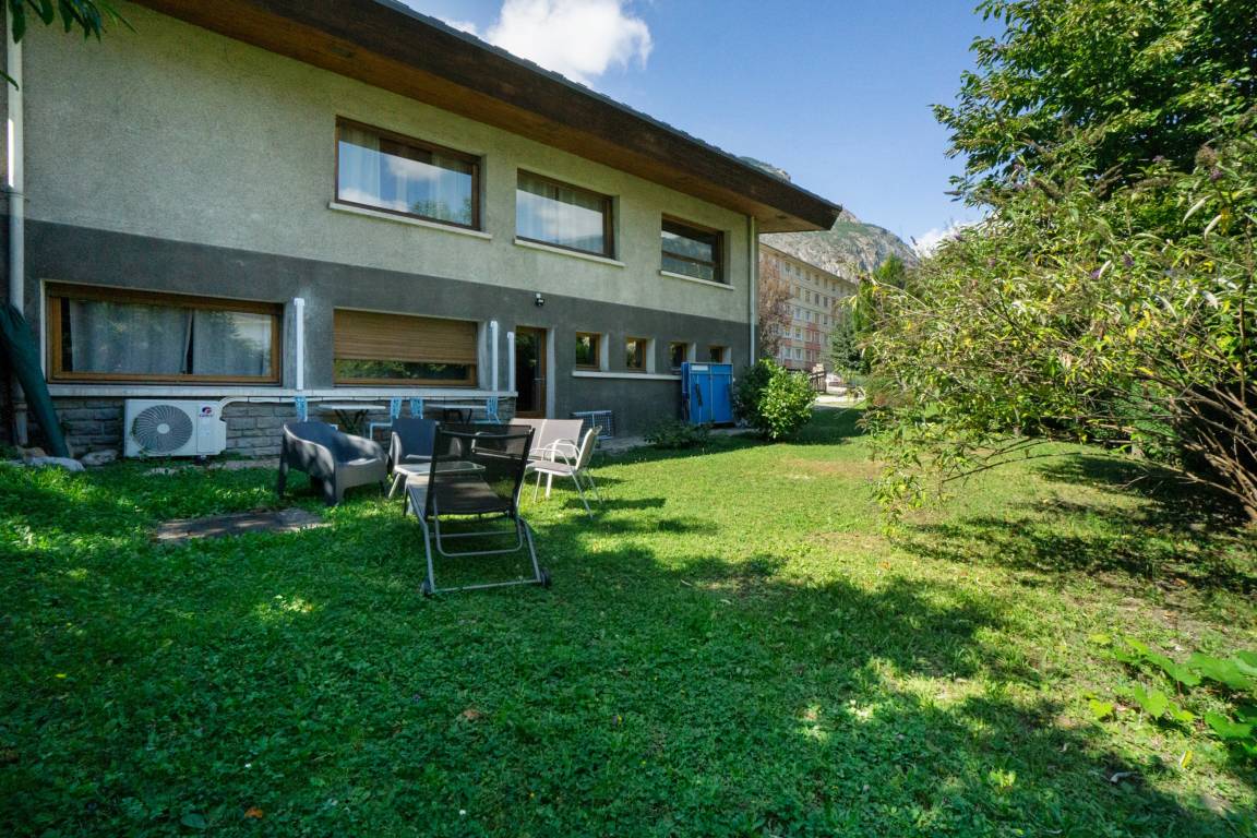 60 M² Appartement ∙ 2 Chambres ∙ 6 Personnes - Savoie