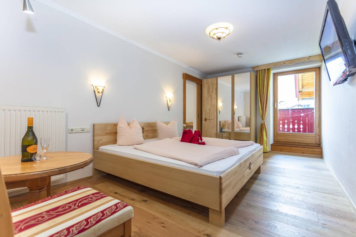 26 M² Hotel ∙ 2 Bedrooms ∙ 3 Guests - Walchsee