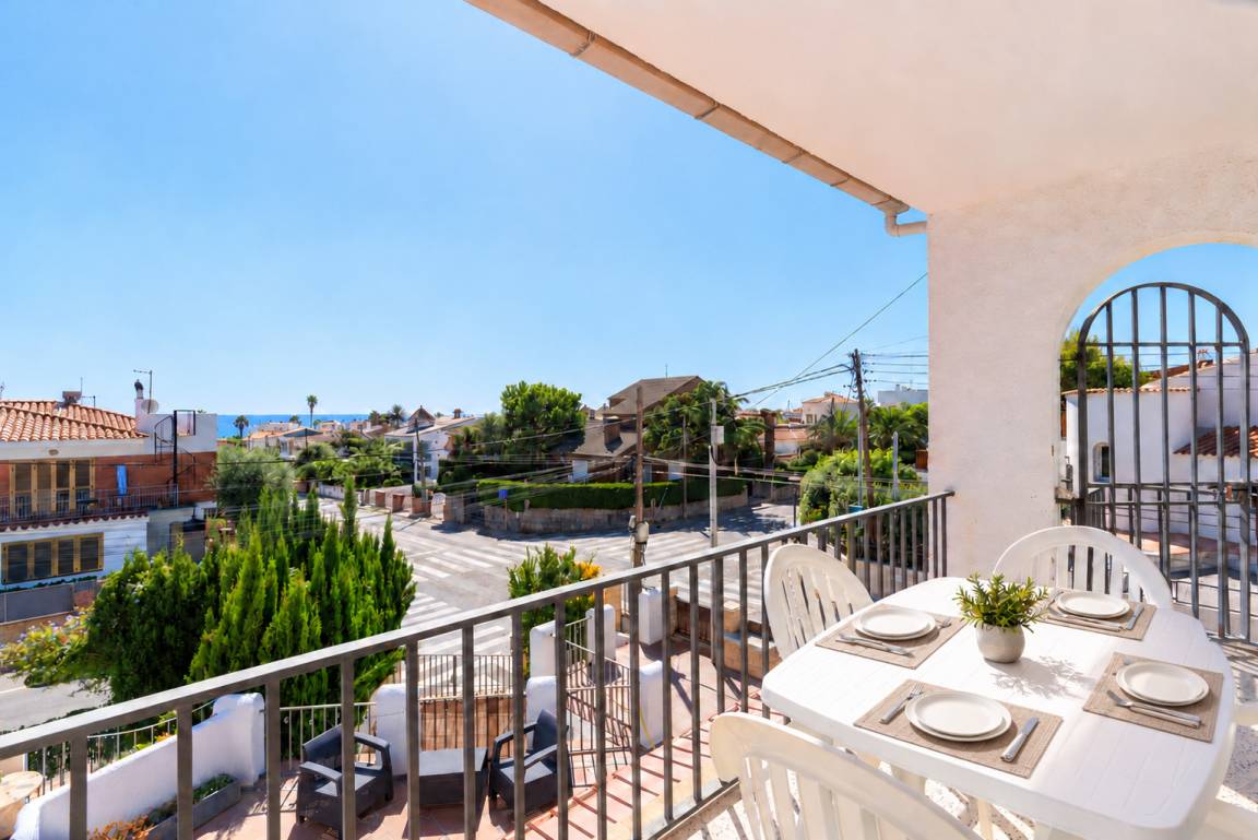 44 M² Apartamento ∙ 2 Habitaciones ∙ 6 Huéspedes - Cambrils