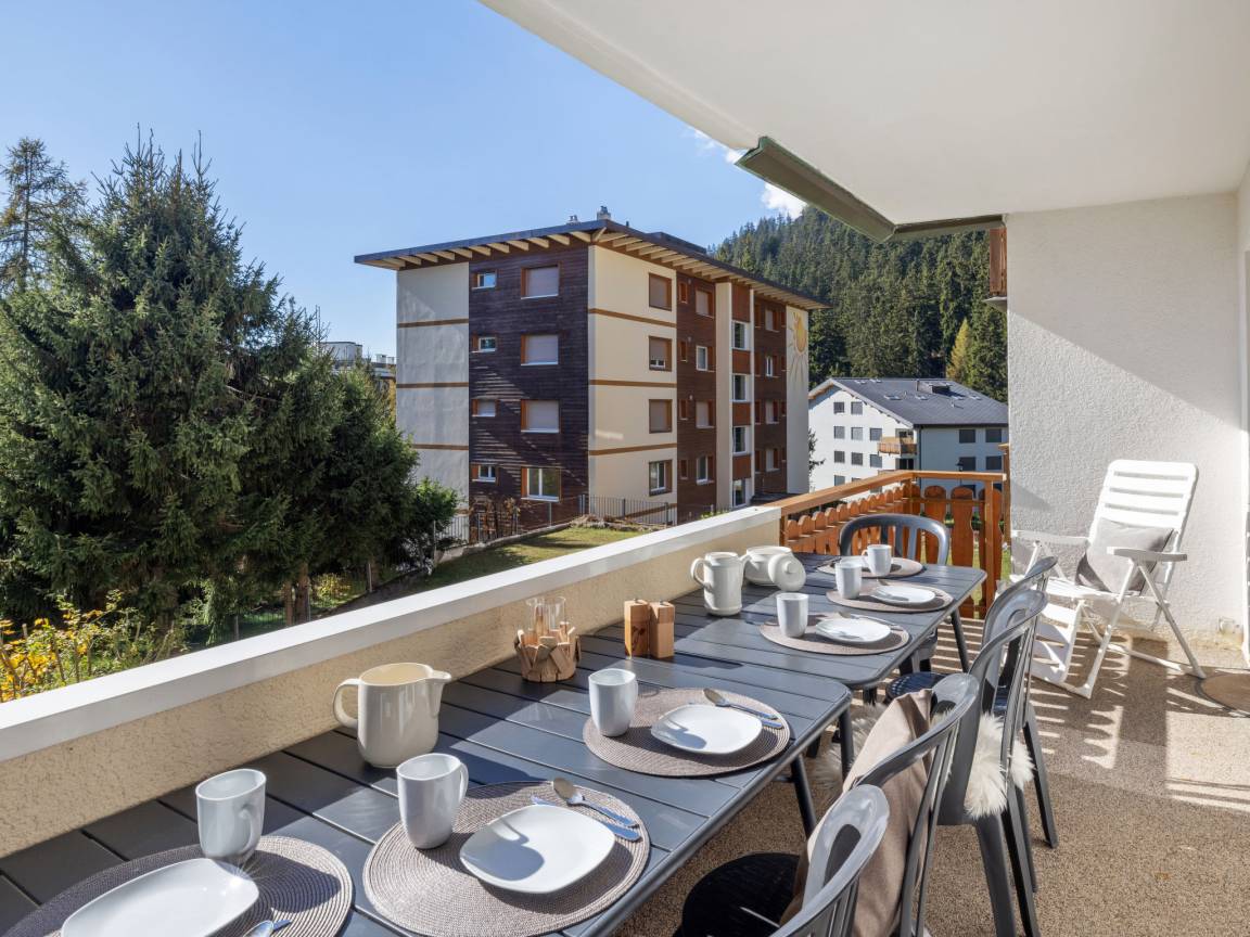 100 M² Huoneisto ∙ 3 Makuuhuonetta ∙ 8 Vierasta - Sierre