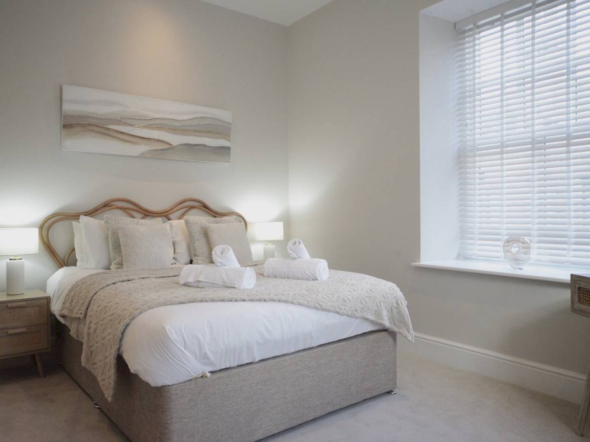 93 M² Apartamento ∙ 2 Habitaciones ∙ 6 Huéspedes - Caernarfon