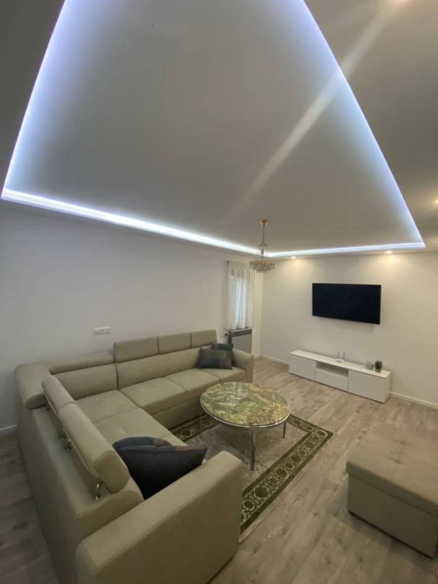 300 M² Villa ∙ 5 Schlafzimmer ∙ 12 Gäste - Vrgorac