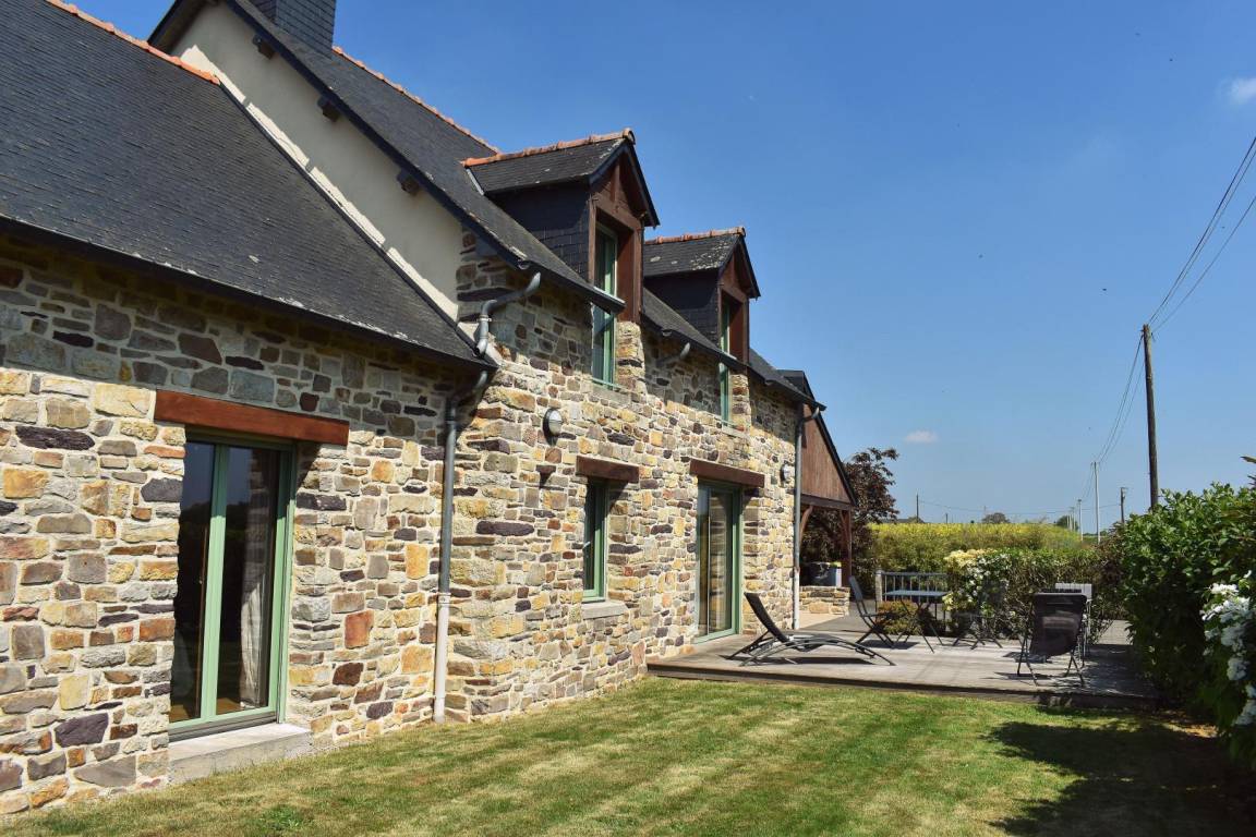 110 M² Gîte ∙ 3 Bedrooms ∙ 6 Guests - Le Verger
