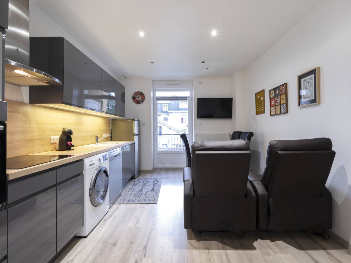33 M² Appartement ∙ 1 Chambre ∙ 2 Personnes - Contrexéville