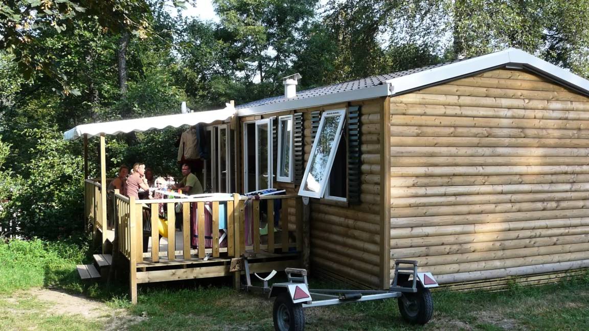 32 M² Mobil-home ∙ 3 Chambres ∙ 6 Personnes - Treffort