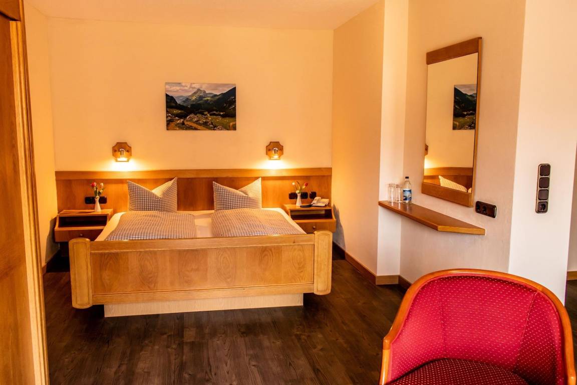 60 M² Hotel ∙ 4 Guests - Unterjoch
