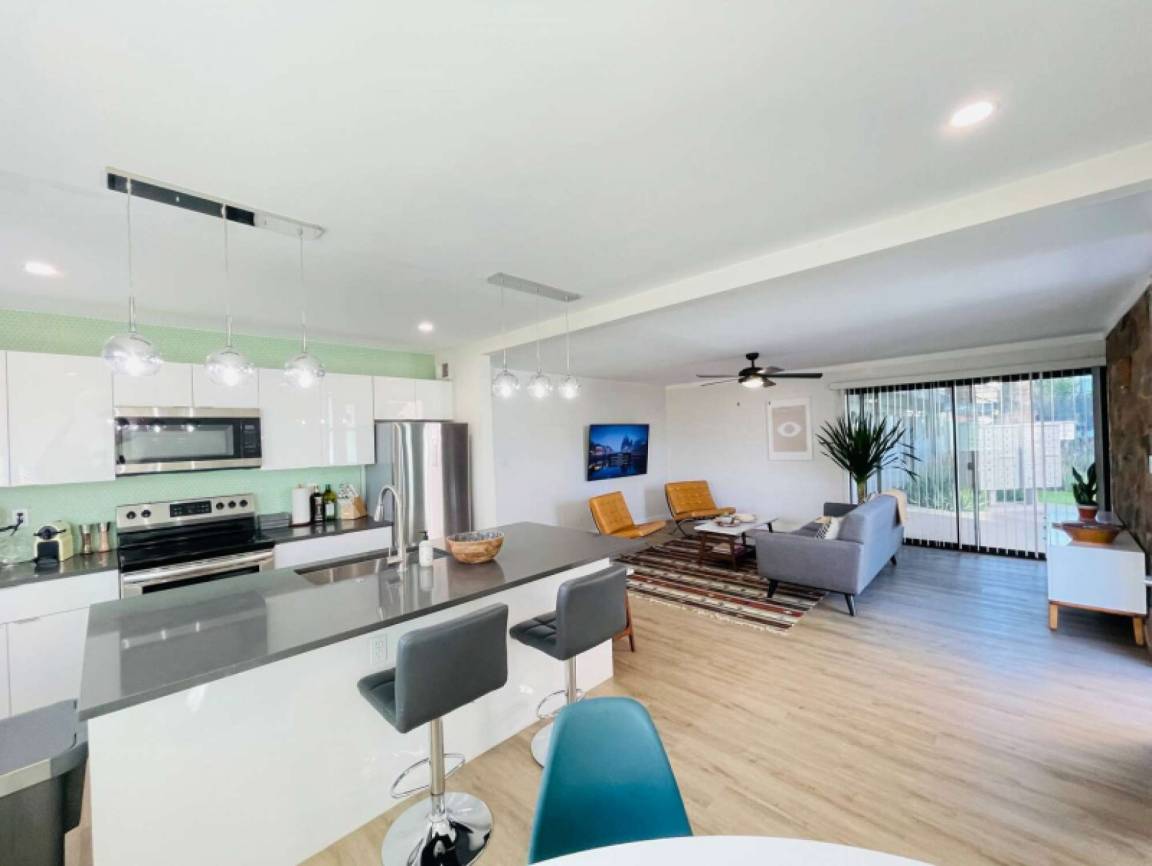 Apartment ∙ 3 Bedrooms ∙ 6 Guests - Scottsdale, AZ