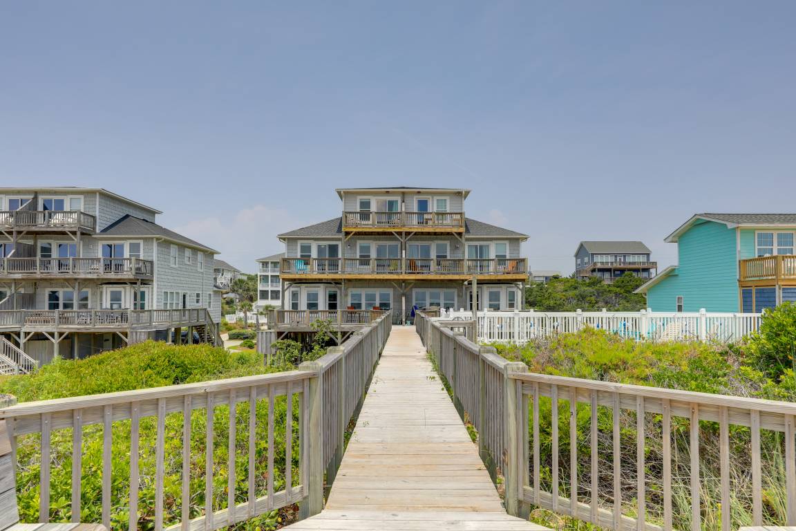 214 M² House ∙ 5 Bedrooms ∙ 10 Guests - Emerald Isle, NC