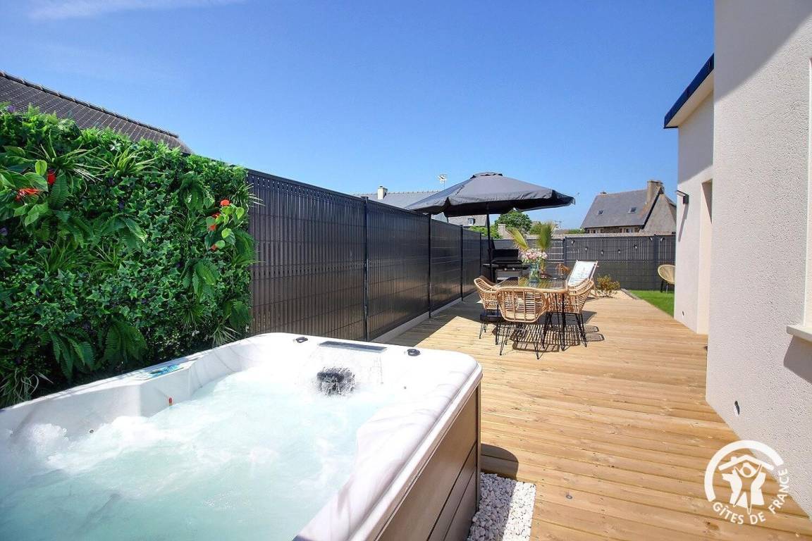 117 M² Gîte ∙ 3 Chambres ∙ 6 Personnes - Ploufragan