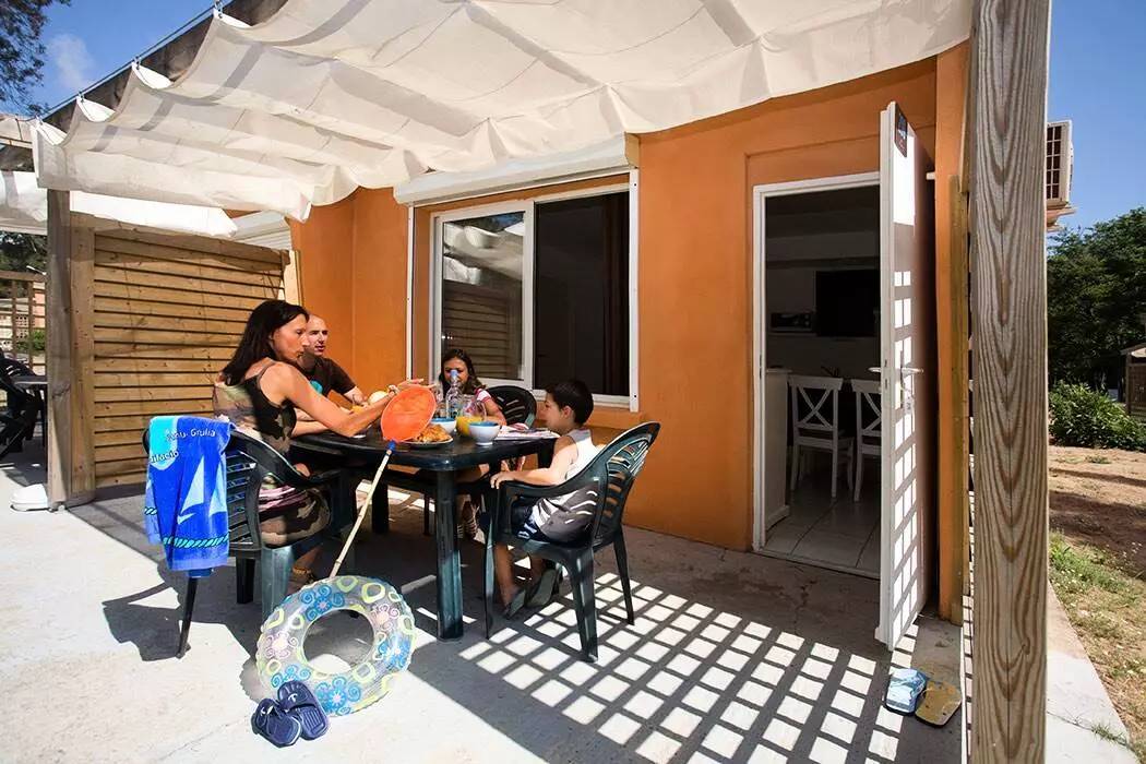 20 M² Appartement ∙ 1 Chambre ∙ 4 Personnes - Aéroport de Bastia Poretta (BIA)