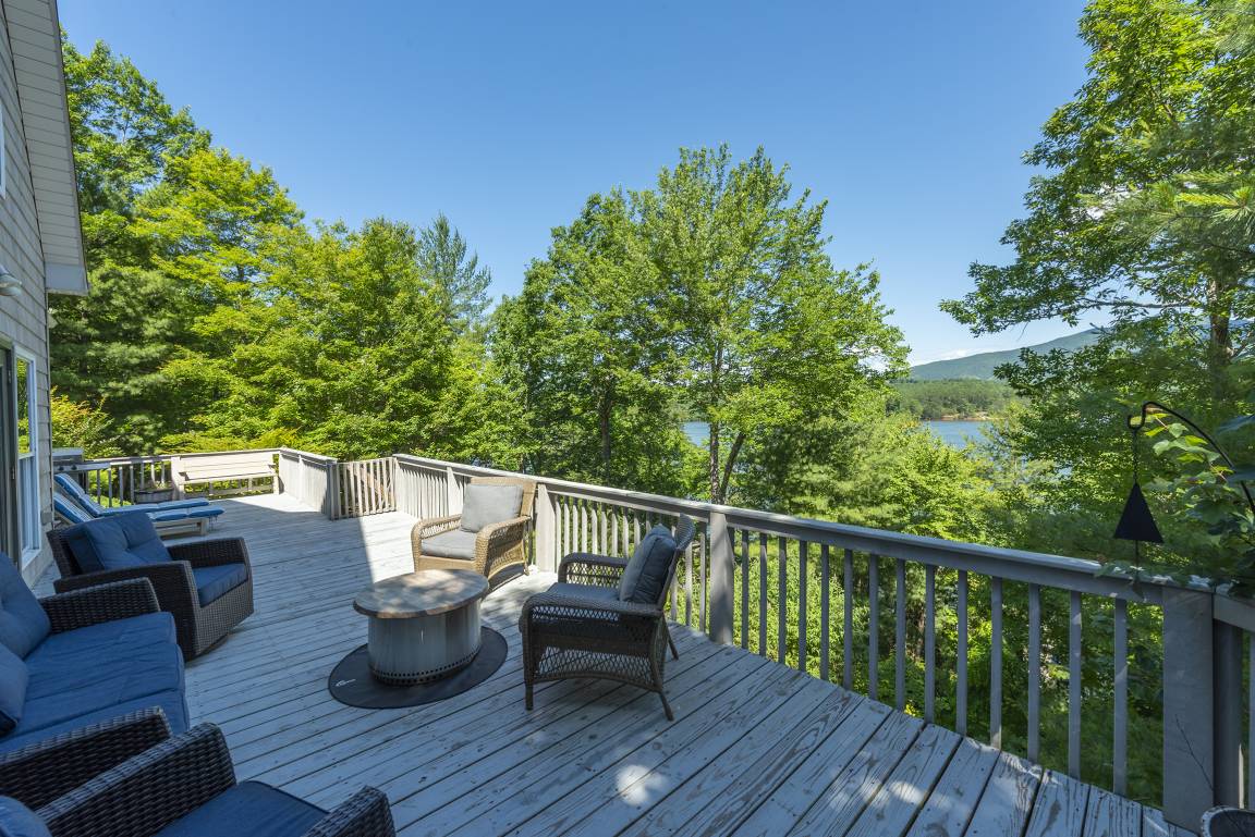 303 M² House ∙ 4 Bedrooms ∙ 15 Guests - Lake James, NC