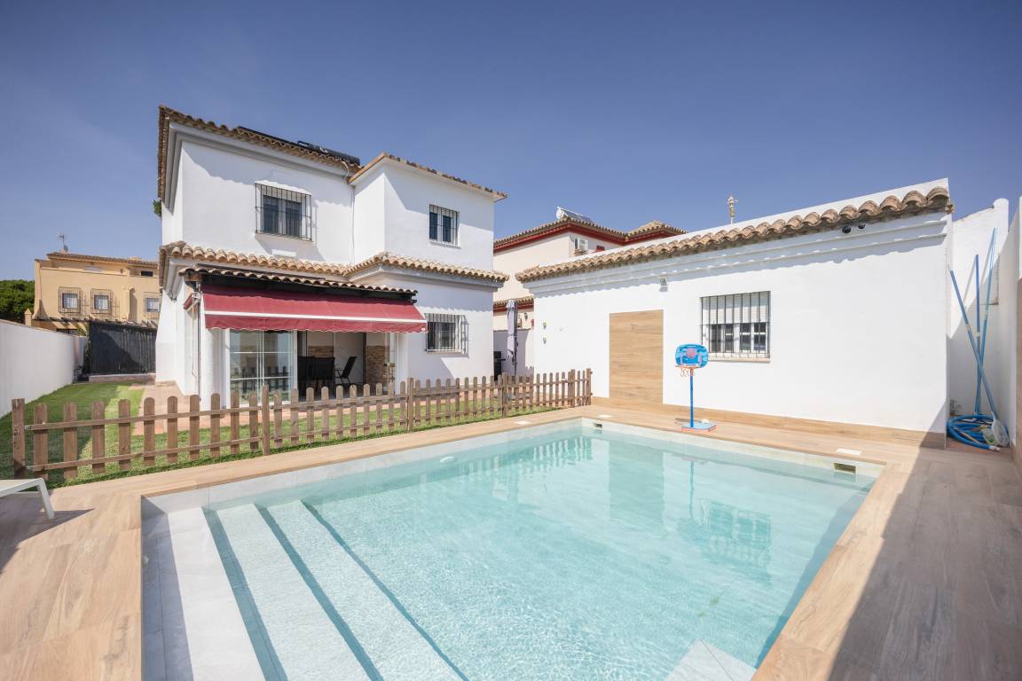 125 M² Villa ∙ 4 Habitaciones ∙ 10 Huéspedes - Chiclana de la Frontera
