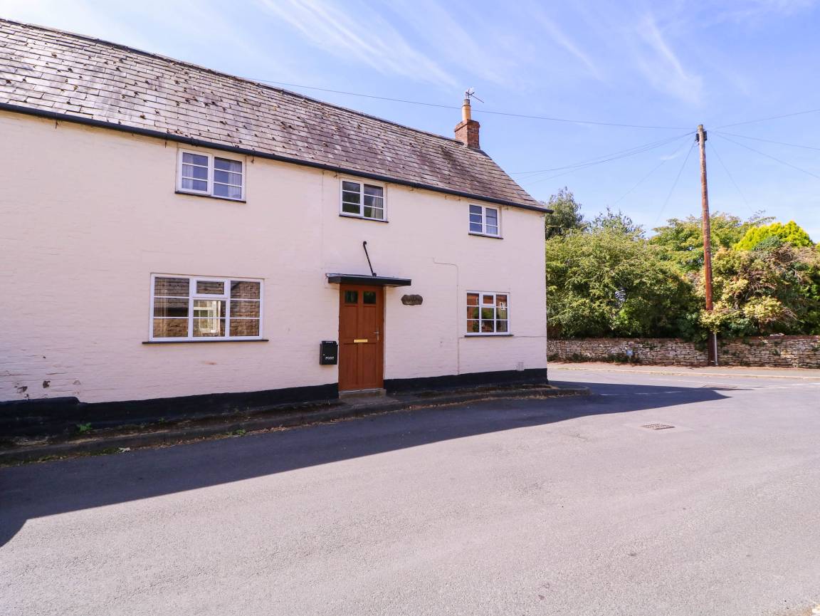Cottage ∙ 3 Bedrooms ∙ 5 Guests - Winchcombe