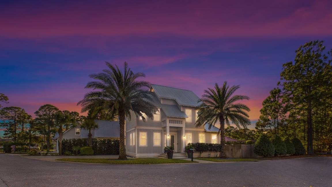 163 M² House ∙ 4 Bedrooms ∙ 10 Guests - Florida Panhandle, FL