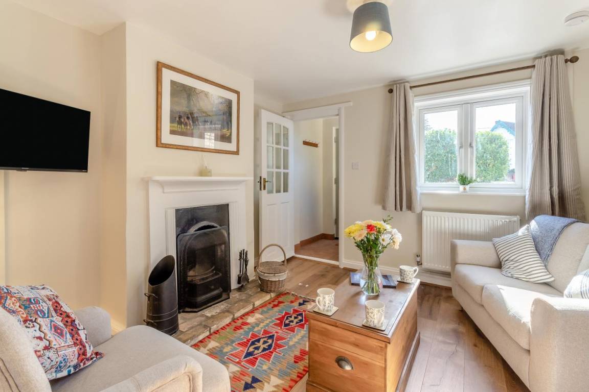 Cottage ∙ 2 Bedrooms ∙ 4 Guests - Newmarket, UK