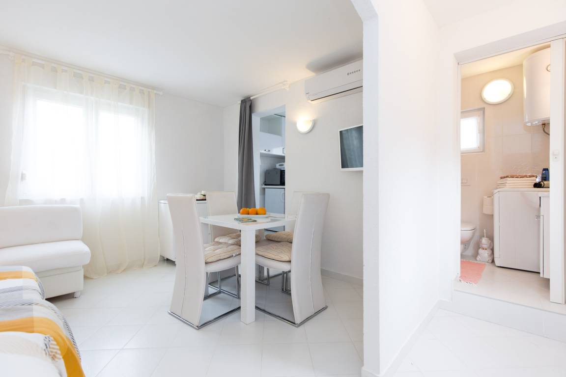 54 M² Ferienhaus ∙ 1 Schlafzimmer ∙ 4 Gäste - Krk