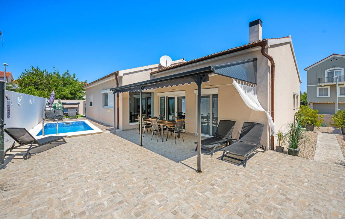 165 M² Ferienhaus ∙ 3 Schlafzimmer ∙ 8 Gäste - Vodice