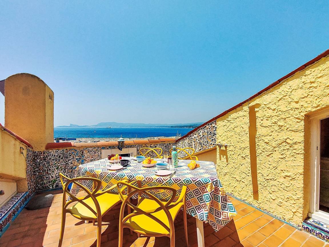 50 M² Maison De Vacances ∙ 1 Chambre ∙ 4 Personnes - La Ciotat
