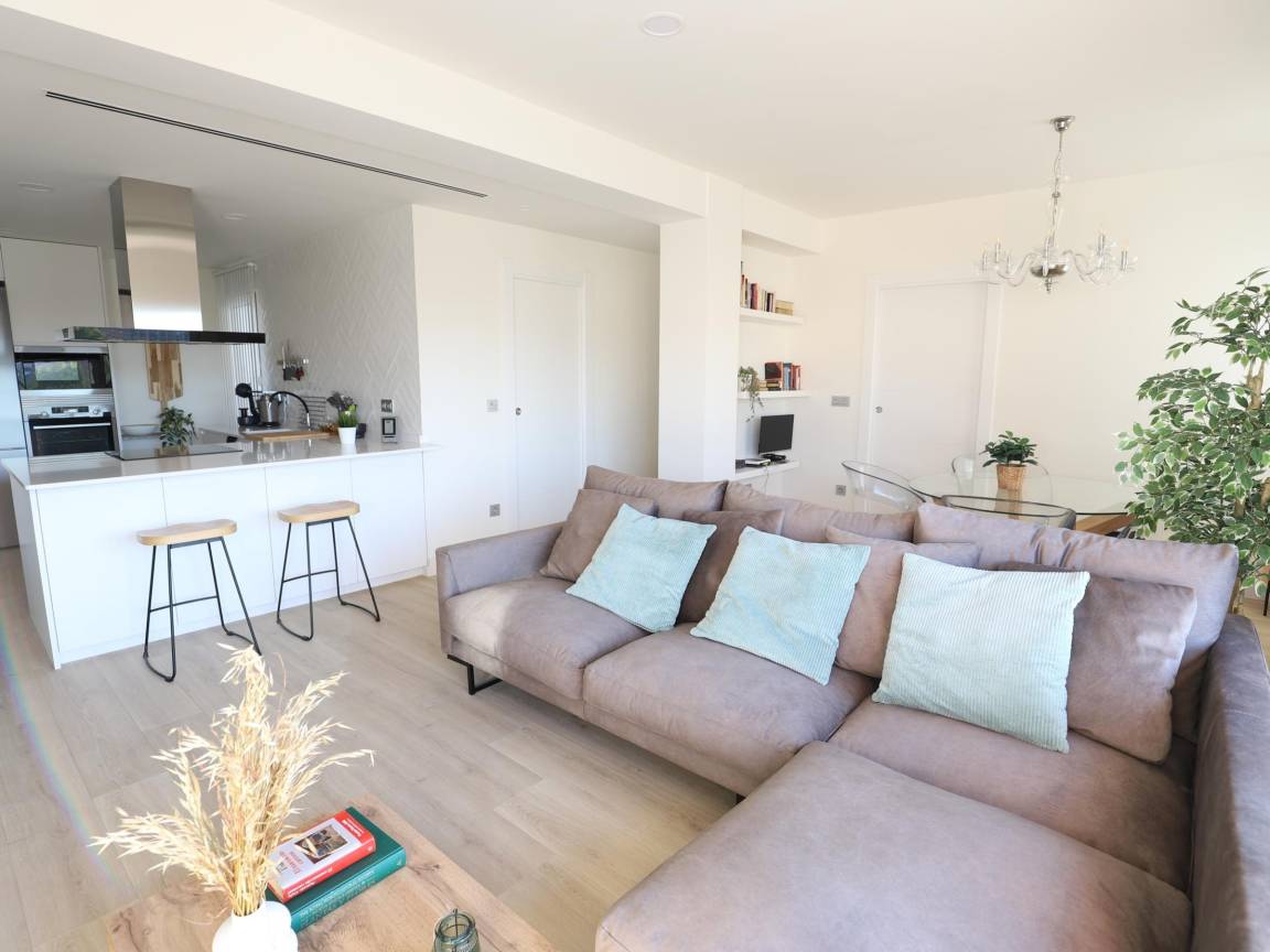 110 M² Apartamento ∙ 3 Habitaciones ∙ 5 Huéspedes - Sagunto