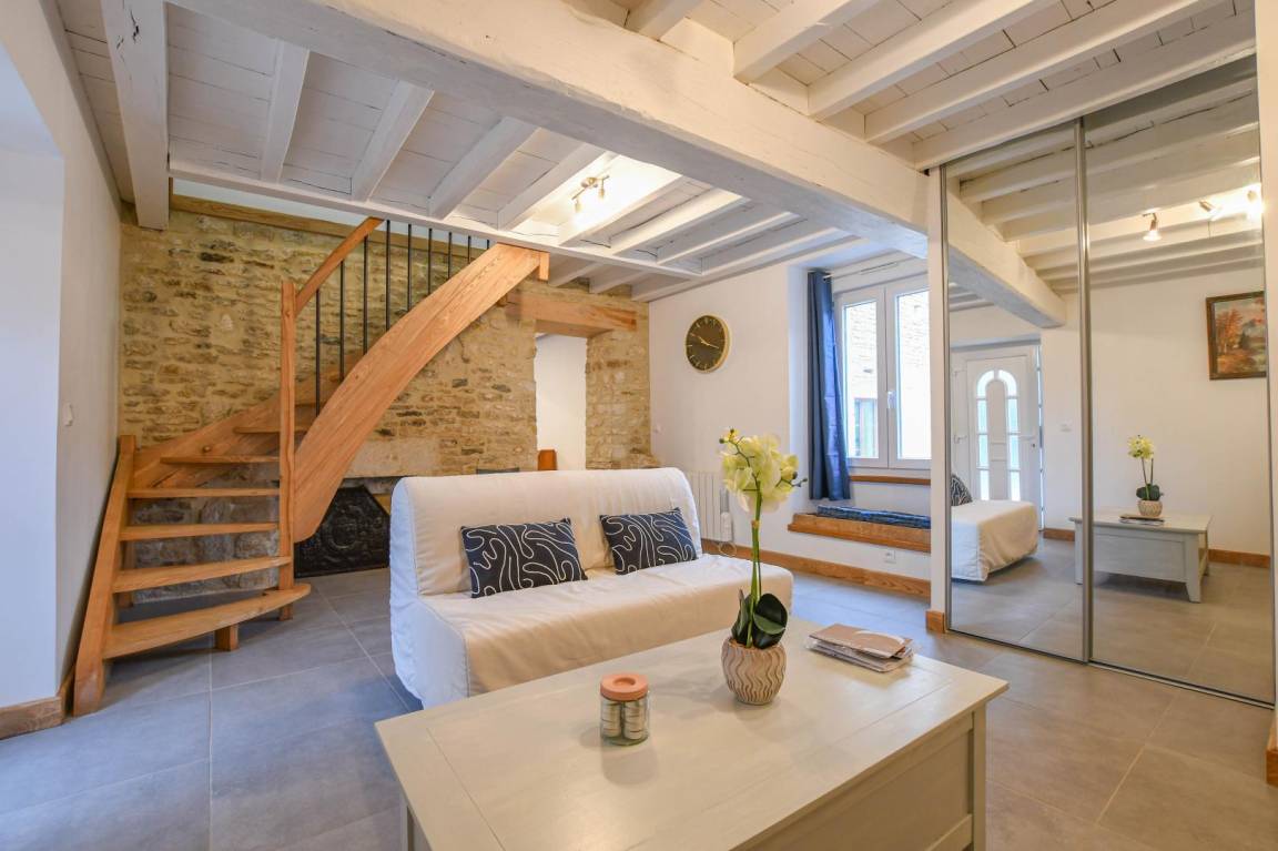 87 M² Gîte ∙ 2 Chambres ∙ 4 Personnes - Chaource