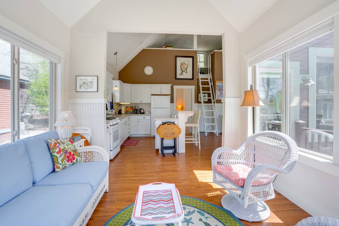 74 M² Cottage ∙ 2 Bedrooms ∙ 4 Guests - Massachusetts