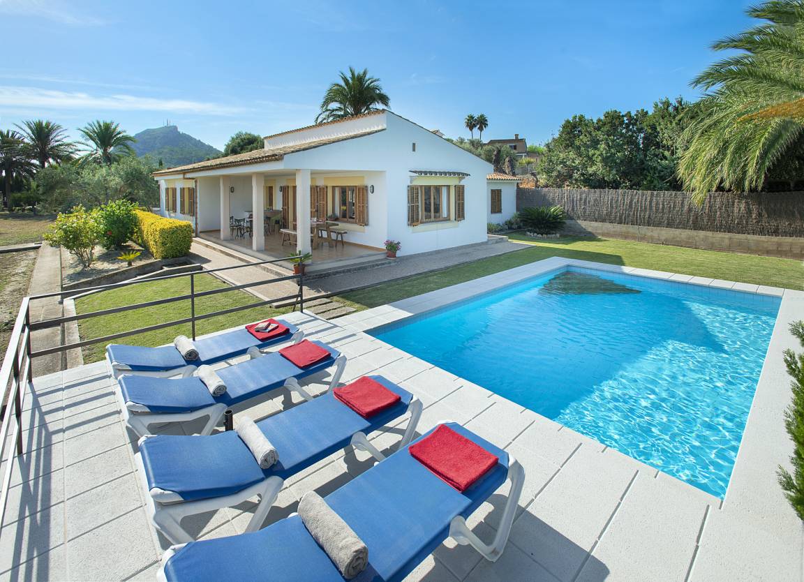 110 M² Villa ∙ 2 Bedrooms ∙ 4 Guests - Alcúdia
