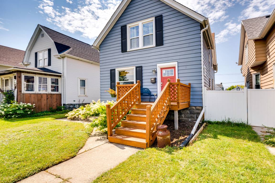 116 M² House ∙ 4 Bedrooms ∙ 8 Guests - Milwaukee, WI