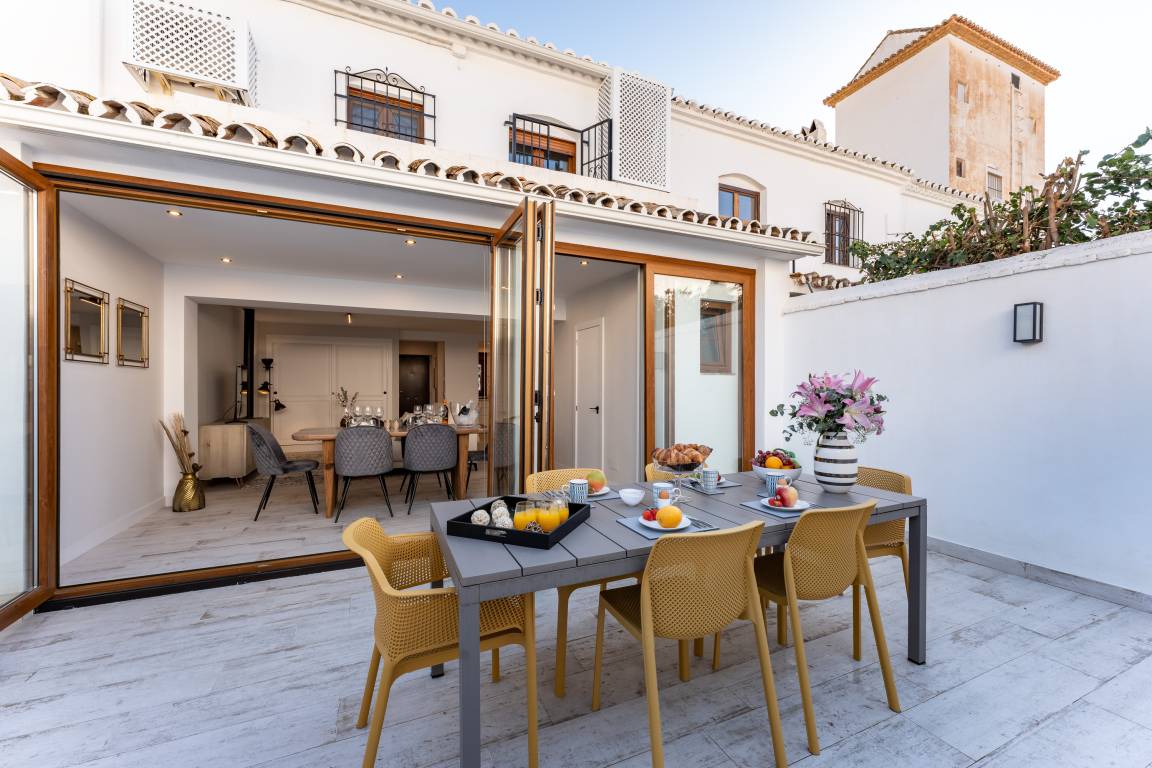 104 M² House ∙ 2 Bedrooms ∙ 4 Guests - Fuengirola