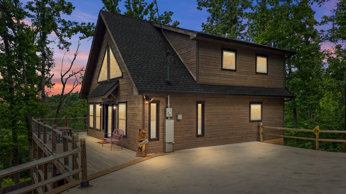 213 M² House ∙ 3 Bedrooms ∙ 12 Guests - Pigeon Forge, TN