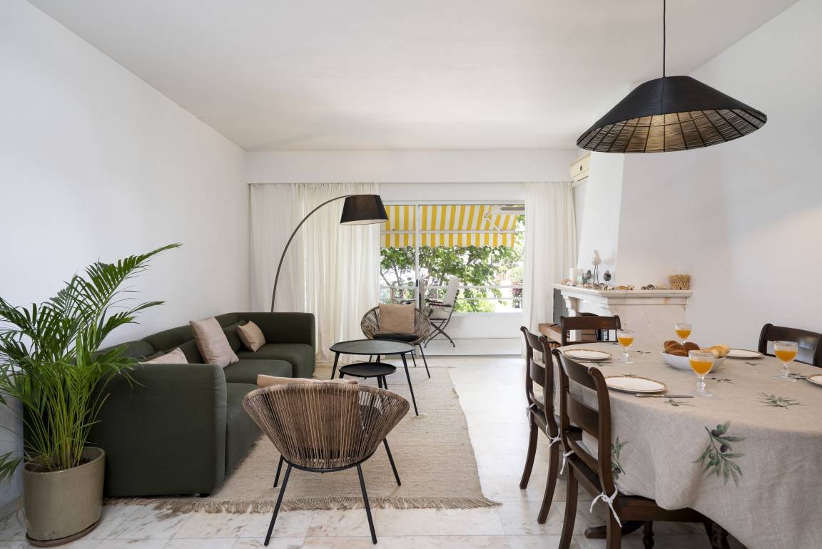 150 M² House ∙ 3 Bedrooms ∙ 6 Guests - Almancil