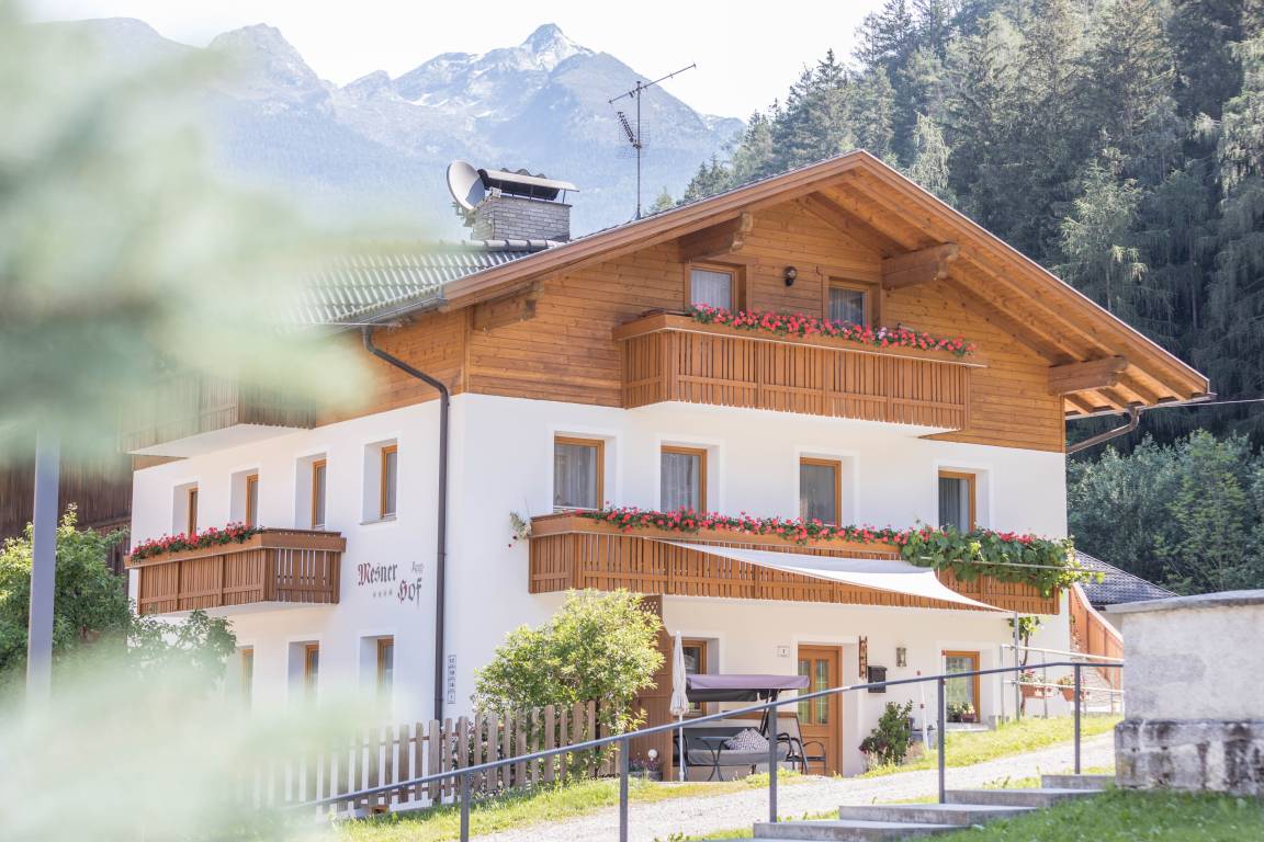 70 M² Appartamento Vacanza ∙ 2 Camere Da Letto ∙ 6 Ospiti - Riva di Tures