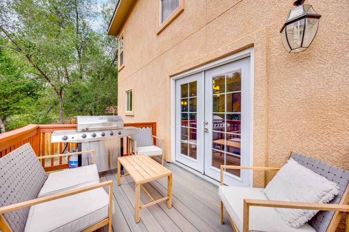 269 M² House ∙ 4 Bedrooms ∙ 10 Guests - Manitou Springs, CO