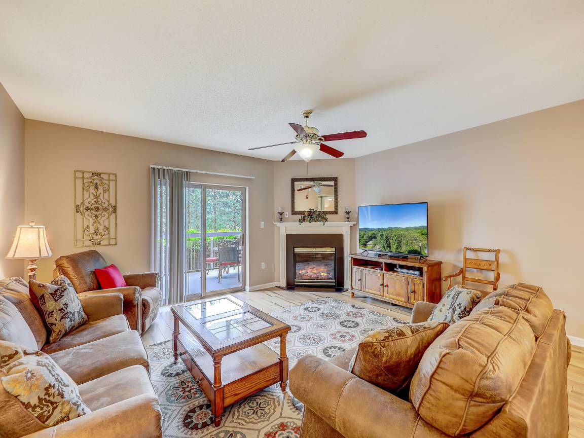 171 M² Condo ∙ 4 Bedrooms ∙ 8 Guests - Pigeon Forge, TN