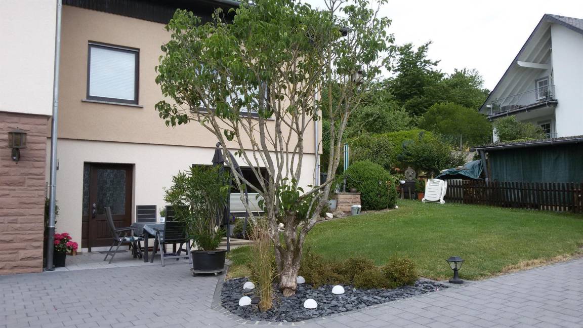 65 M² Apartment ∙ 1 Bedroom ∙ 4 Guests - Bitburg