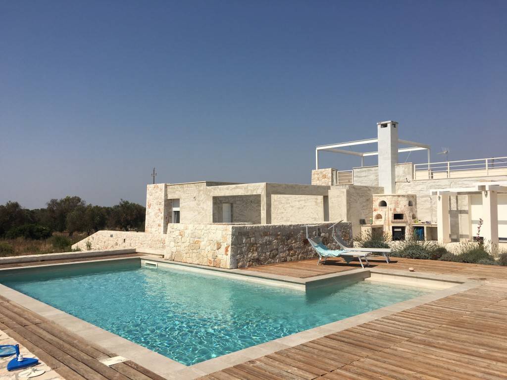 150 M² Villa ∙ 3 Chambres ∙ 6 Personnes - Ugento