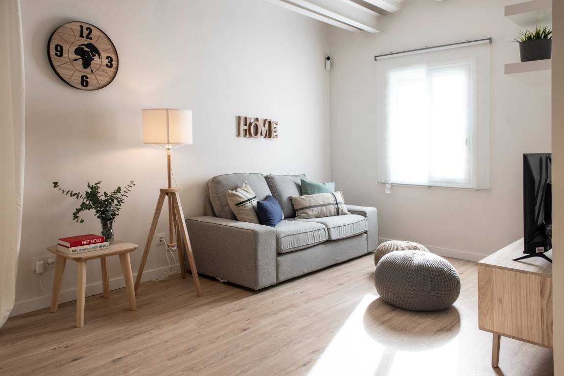 53 M² Apartment ∙ 2 Bedrooms ∙ 3 Guests - Barcelona